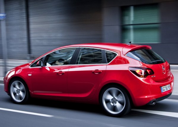 Opel Astra J Hatchback 2009. Новые Astra J Hatchback 2009 года ...