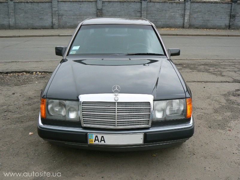Mercedes Benz E230 - uniproekt